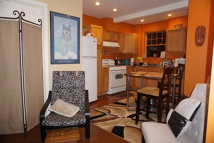 Suite-full Kitchen 1bd/1 Bath, Haller Lk Seattle - Kenmore, WA