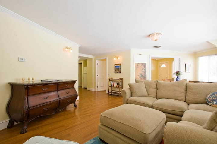 The Garden Suite - Denver, CO