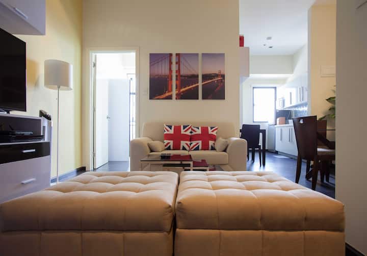 One Br Penthouse Unit-knightsbridge Residences - Makati