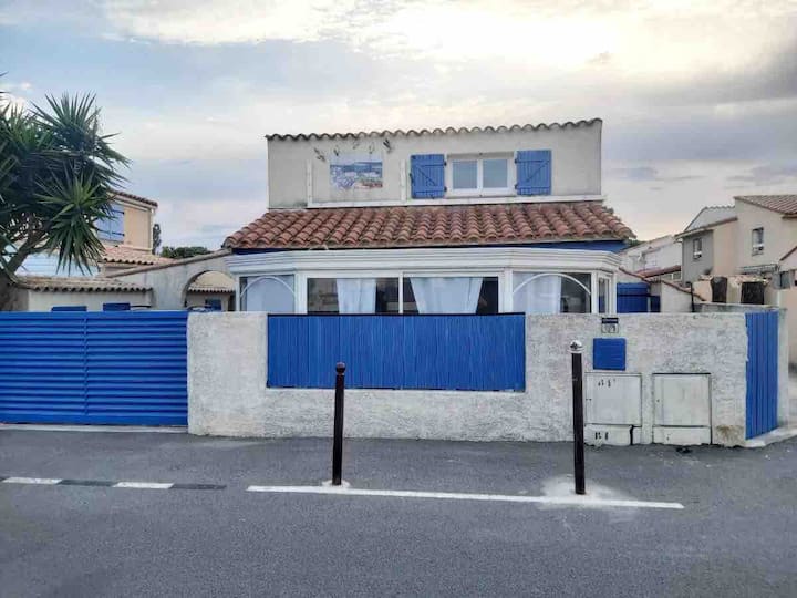~ Les Marinoises Bleues ~ - Sainte-Marie-la-Mer