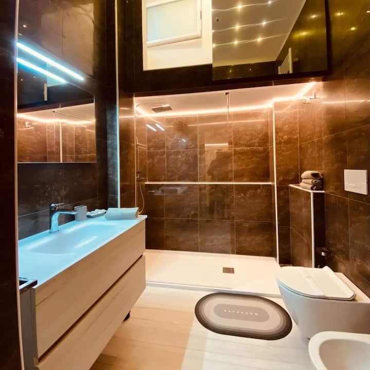 Dimora Falcone
Locazione Turistica Bari - Bari