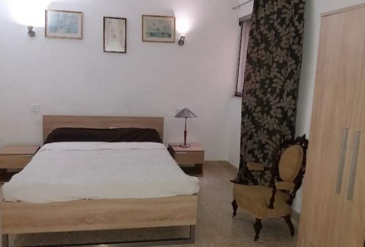 Central Sliema . 1 Bedroom And Private Bathroom - Valletta
