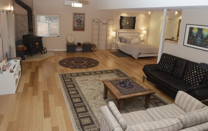 Weed Vacation Rentals & Homes - California, United States | Airbnb