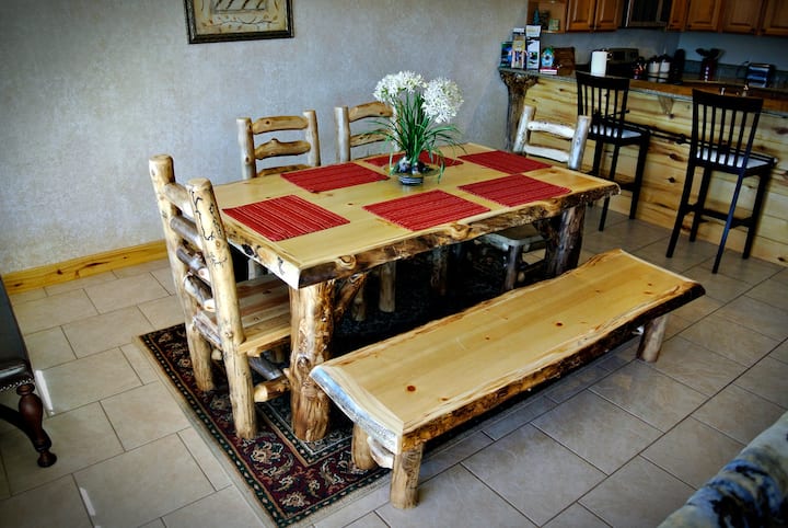 The Lodge At Duck Creek: Bear's Den - Duck Creek Village, UT