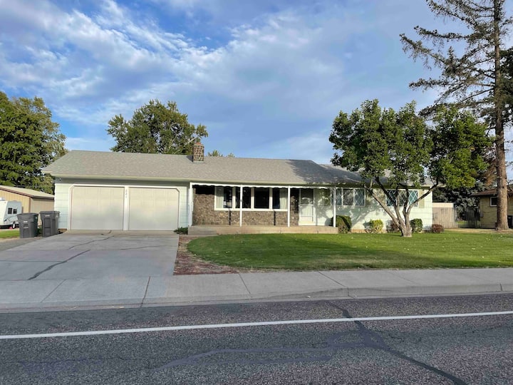 Central Kennewick Rambler/basement - Groups, Teams - Pasco, WA