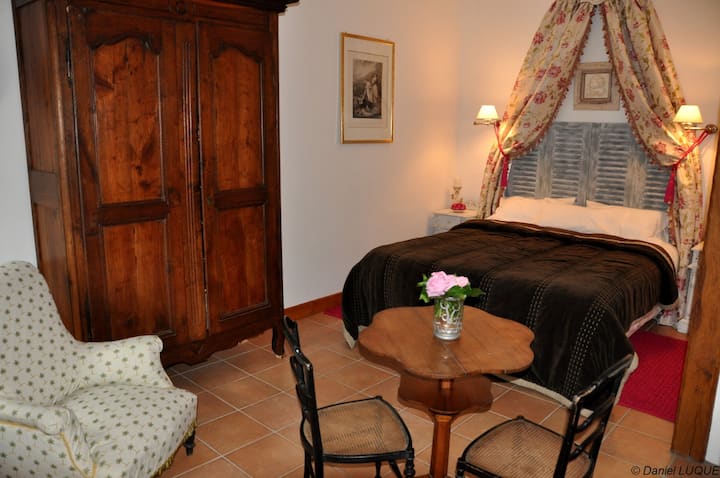 Le Clos Des Mulots Chambre D'hôtes - Chablis