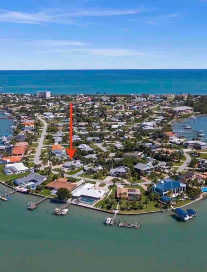 Beach House With Pool And Hot Tub - Fort Pierce, FL