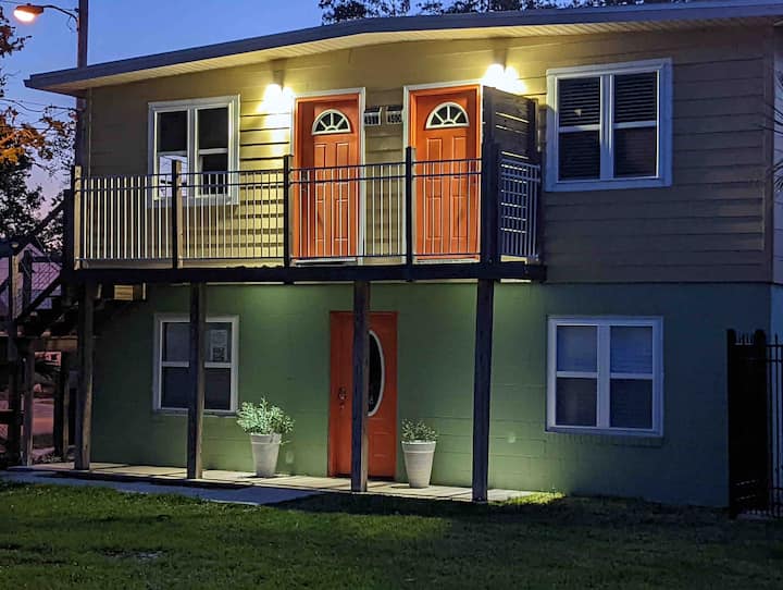1 Bdrm Apt Close To Beach, Bay, Shops, Keesler #C - Biloxi, MS