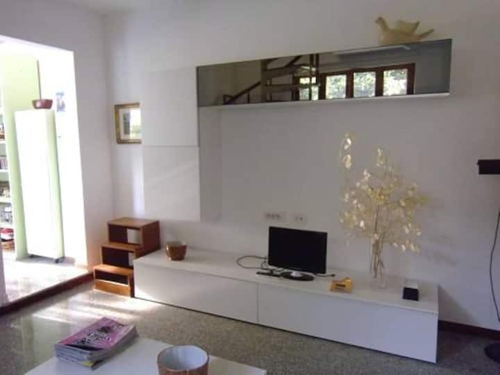 Deliziosa Casa Con Giardino - Carrara