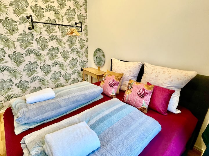 Stylish Super Central Front Apartment - Hermsdorf