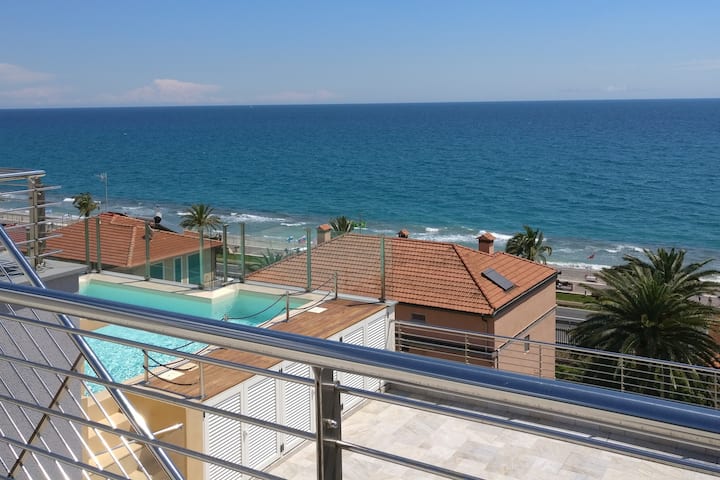 Residenze Iolanda - Rock Apartment (Settimanale) - Pietra Ligure