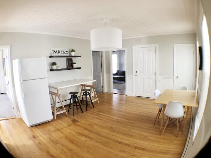 Modern And Cozy 2bdrm 1 Bath Apt - Manchester, NH