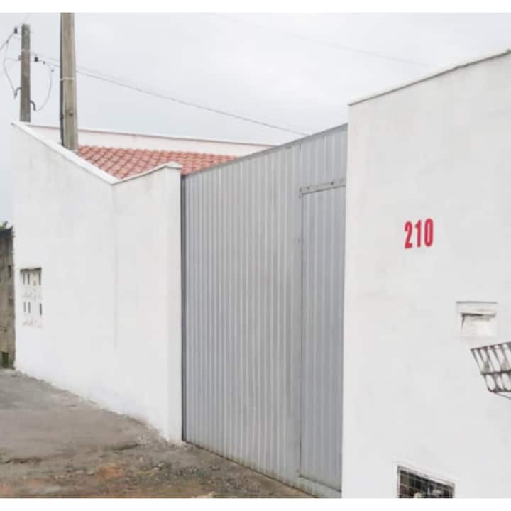 Ap Tranquilo, Com Estacionamento Incluso . - Barra Velha