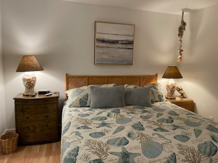 Paradise Found: Mermaid Cove Villa -Sea Woods-nsb - New Smyrna Beach, FL