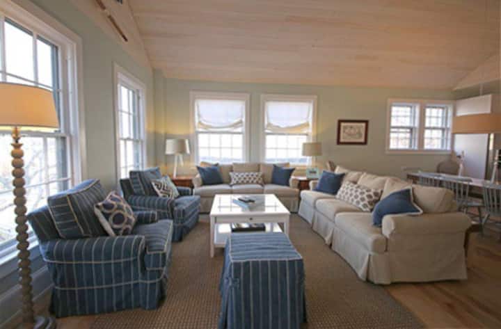 New In The Heart Of Town! - Nantucket, MA