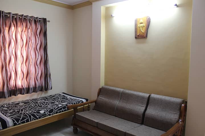Fully Furnished 1bhk Service Apt. - Vadodara