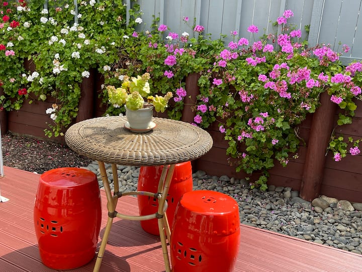 近新两房一厅客用套房。交通便利，安全舒适。 - Auckland