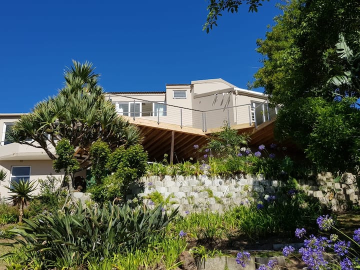 Gorgeous 5 Bedroom Swimming Pool Amazing Views - Plettenberg Bay