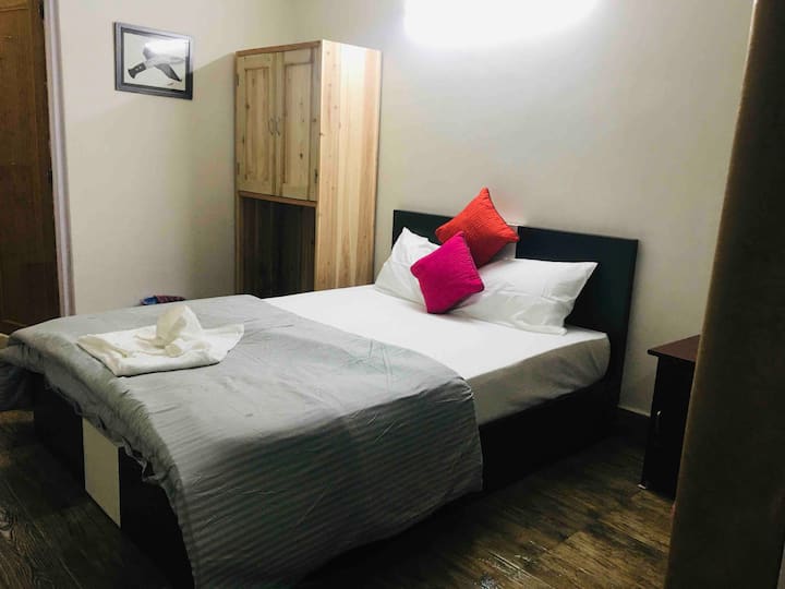 Karish K Inn 🏩 Private Room - Mirik