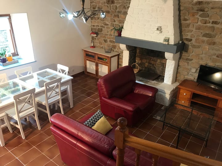 Maisonnette Bretonne En Campagne, Calme & Confort - Auray