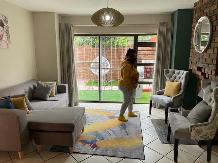 Beautiful, Secure And Stylish Ensuite Room - Polokwane