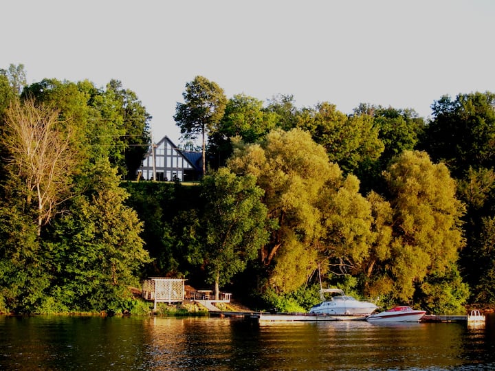 1000 Islands Gananoque Ontario - Gananoque
