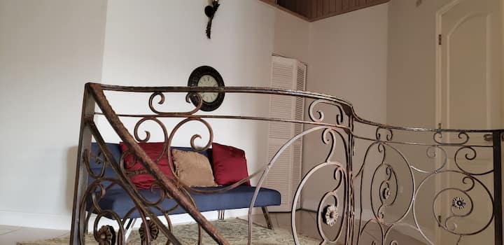 Beautiful Gated Townhouse With Security Guard - 蒙特哥貝