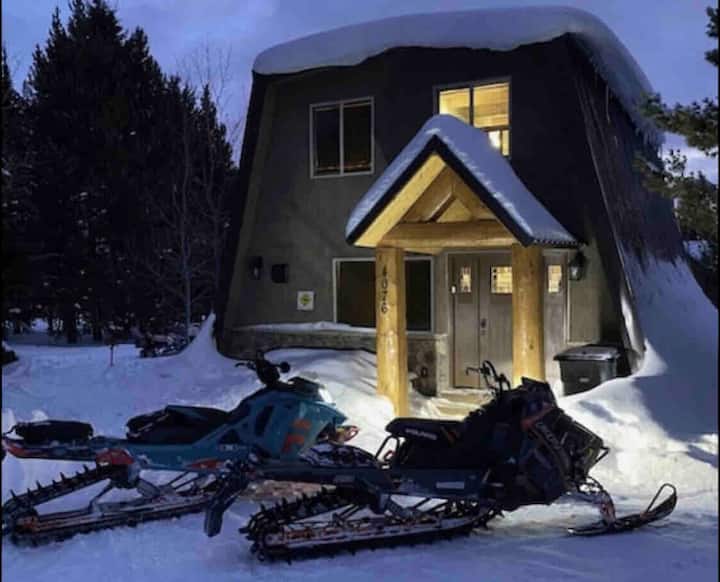 Spacious Snowmobiler's Retreat!dog Friendly! 5beds - Island Park, ID
