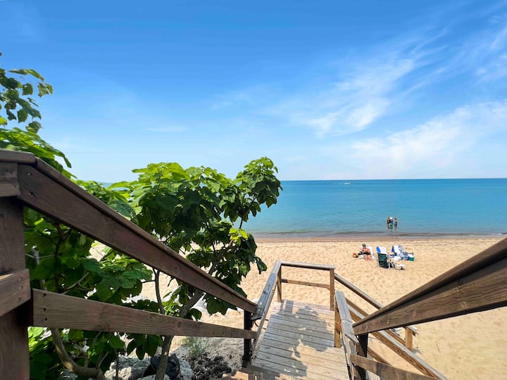 Private Beach! Tons Of Parking! Because - New Buffalo, MI