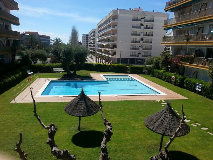 Cozy Holidays Apartment For Families- Fenals Beach - Lloret de Mar