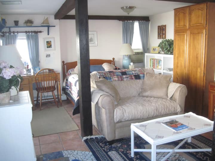 Walk To Everything! Studio By Beach With Parking - Long Beach Gloucester
