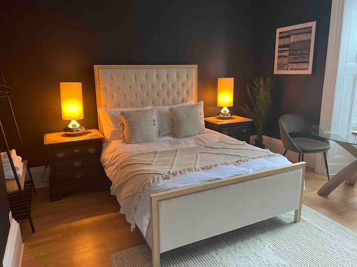 Cozy Apartment Retreat - Barnsley