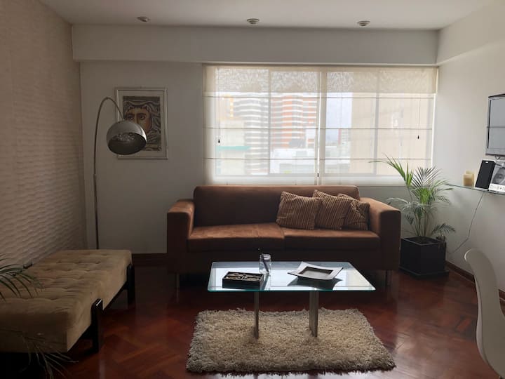 Hermoso Apartamento En La Mejor Zona De Miraflores - Lima