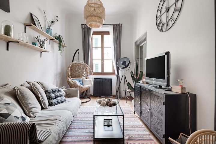 Duomo View 2 Br Apt - Steps To Top City Sights - Florencia