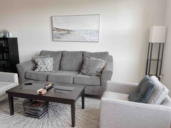 15 Minutes To Disney | 2br/2bth - Tustin