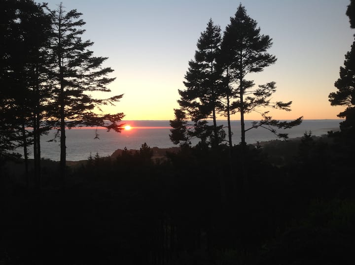Ocean Views, Expansive Space, Very Private - Sea Ranch, CA