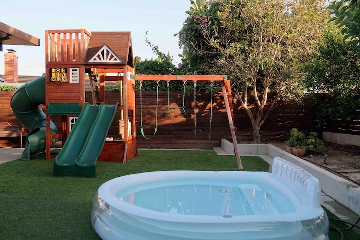 Key Hosting Co I Mission Viejo - Mission Viejo, CA