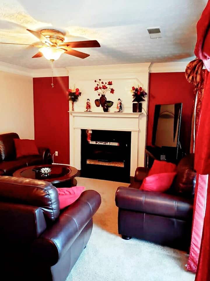 Kids Friendly Home Near Shops. - Snellville, GA