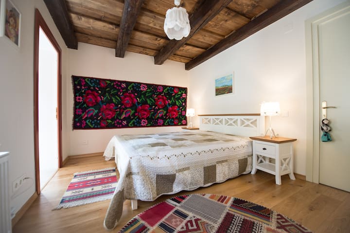 Old City Mary's House With Garden - Brașov