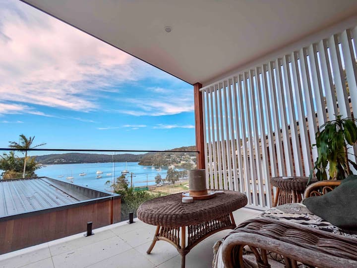 Palms Villa At Pretty Beach - Central Coast