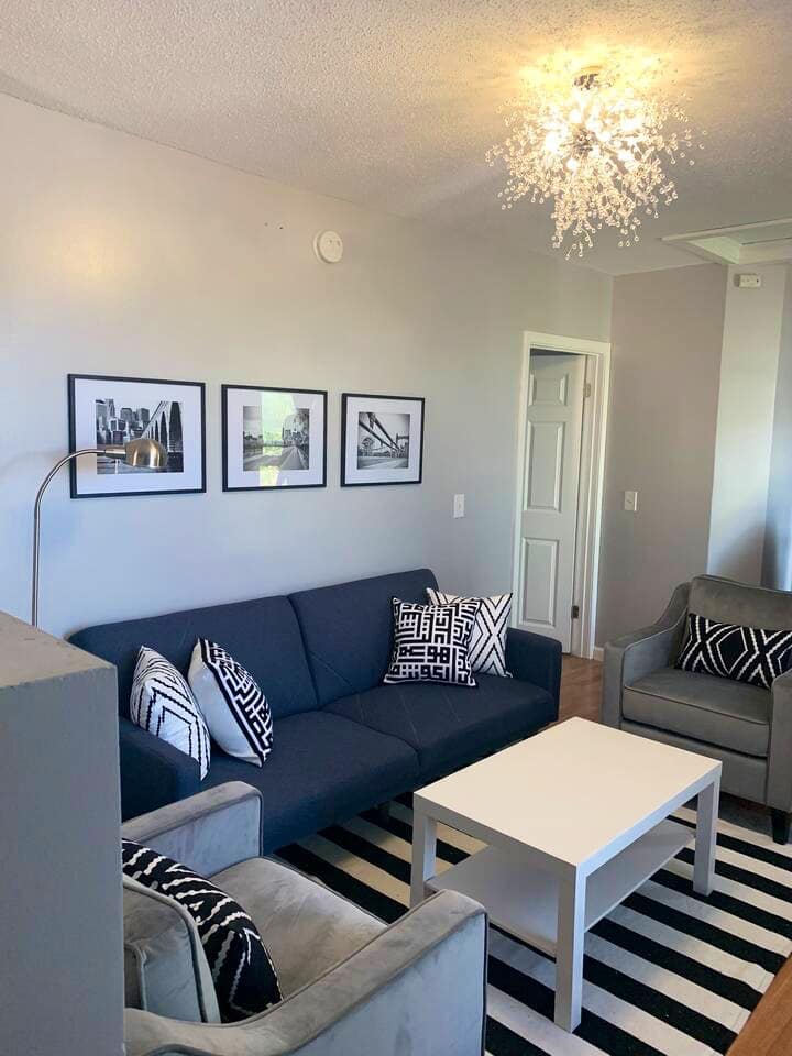 Midtown Duplex! Lively Multicultural Neighborhood - Minneapolis