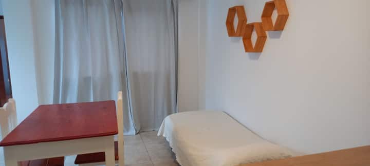 Cómodo Dpto En El Centro 4 Pe - San Salvador de Jujuy