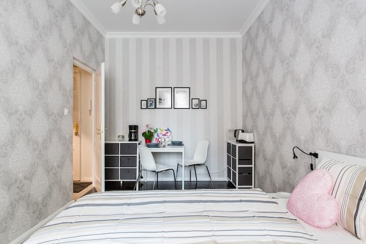 The Little Pearl Close To Westend - Budapest