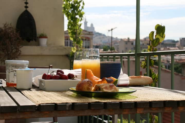 Vue + Terrasse, Proche Mer - Marseille