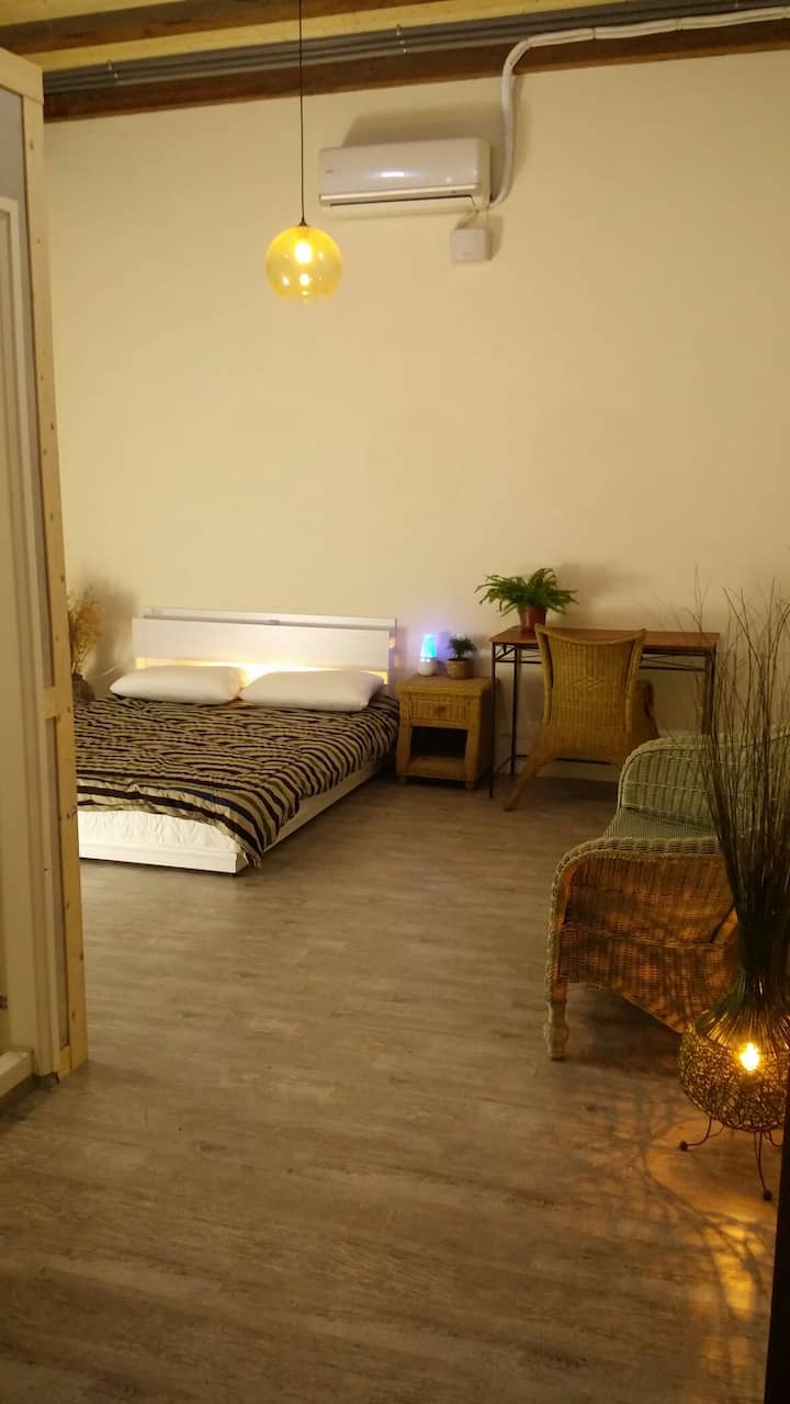 岸渡陳艙 民宿 咖啡 雙人房A - 台中市