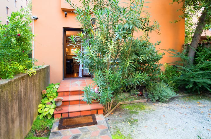 Delizioso, Centro Storico, Giardino E Posto Auto - Bolonia