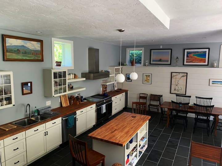 Brewster Hideaway - Brewster, MA