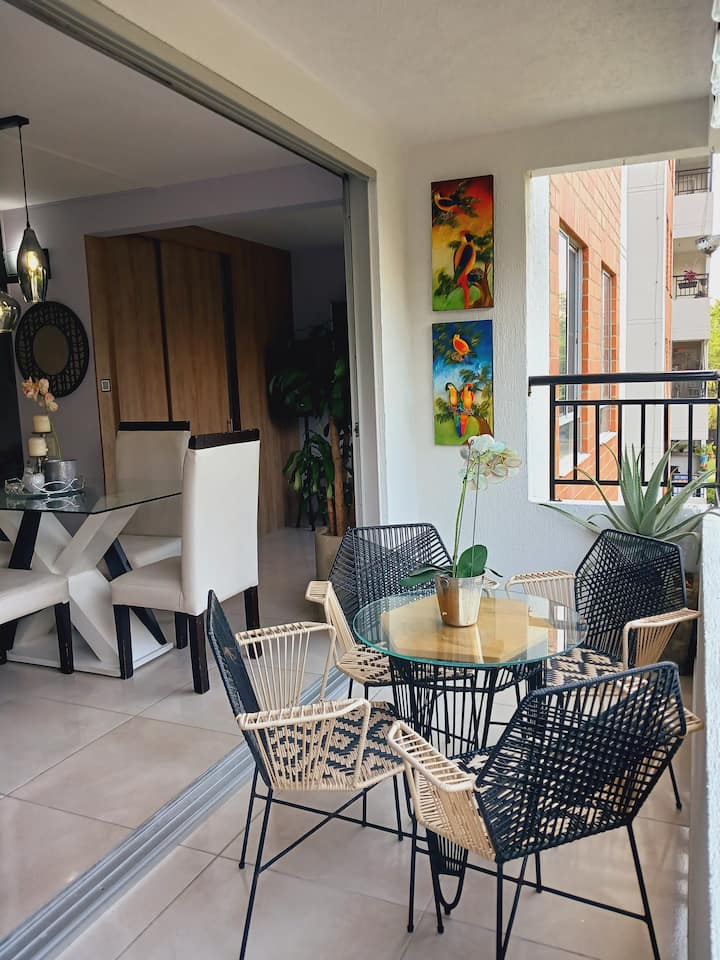 Apto Moderno Con Piscina, Cerca De Chipichape - Cali