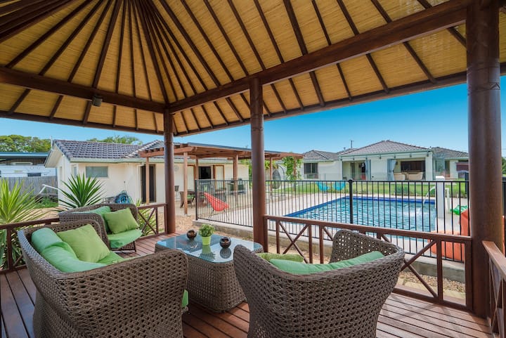 Spacious, Stylish Guest House - Brisbane Entertainment Centre