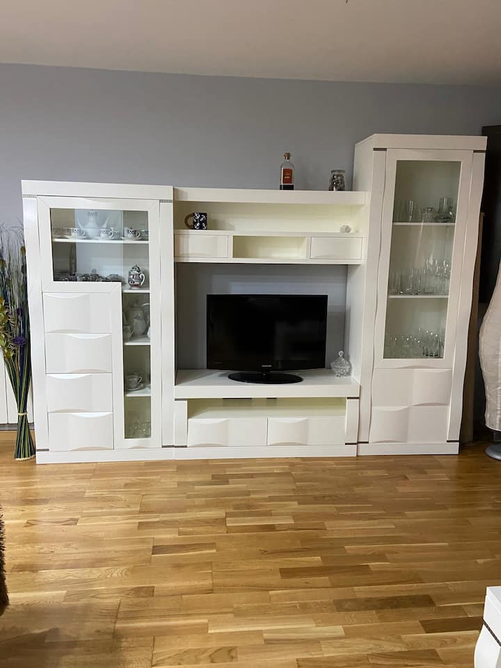 Piso De Dos Habitaciones. - Corella